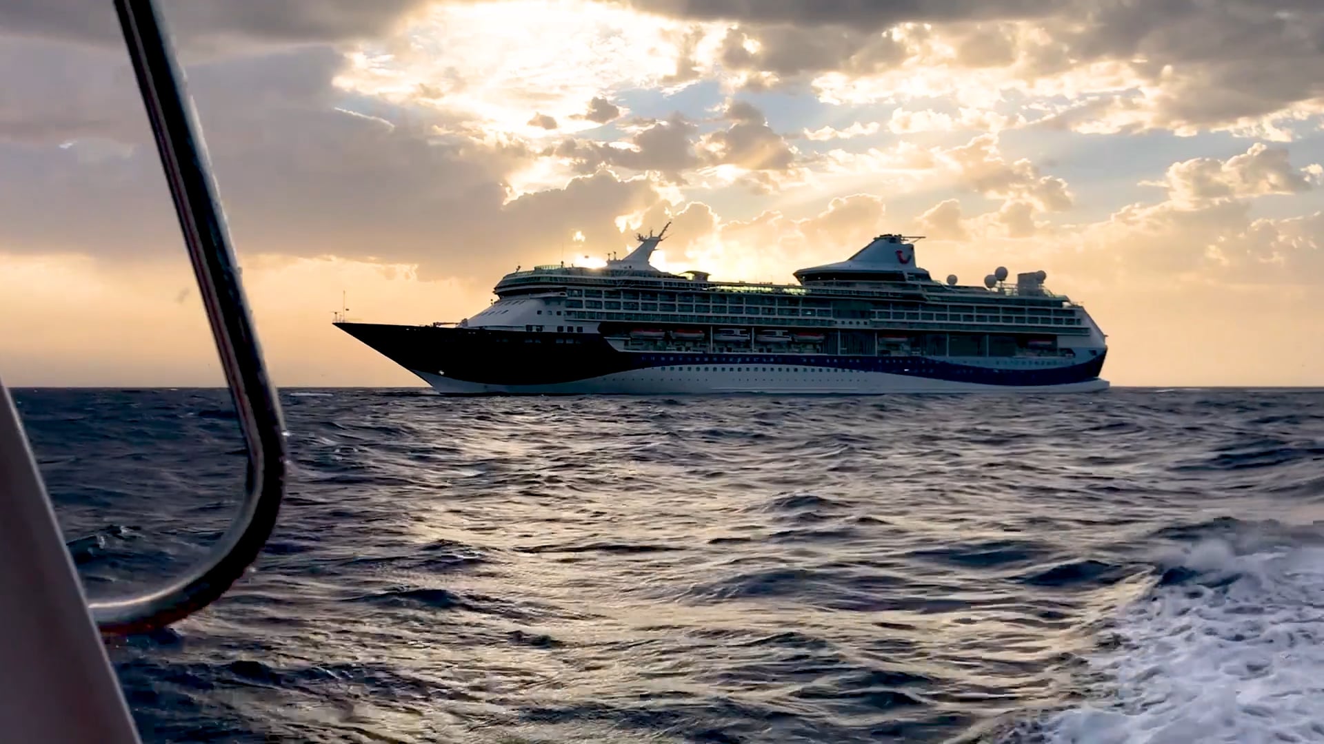 Behind the scenes from the Tui Cruise shoot on Vimeo