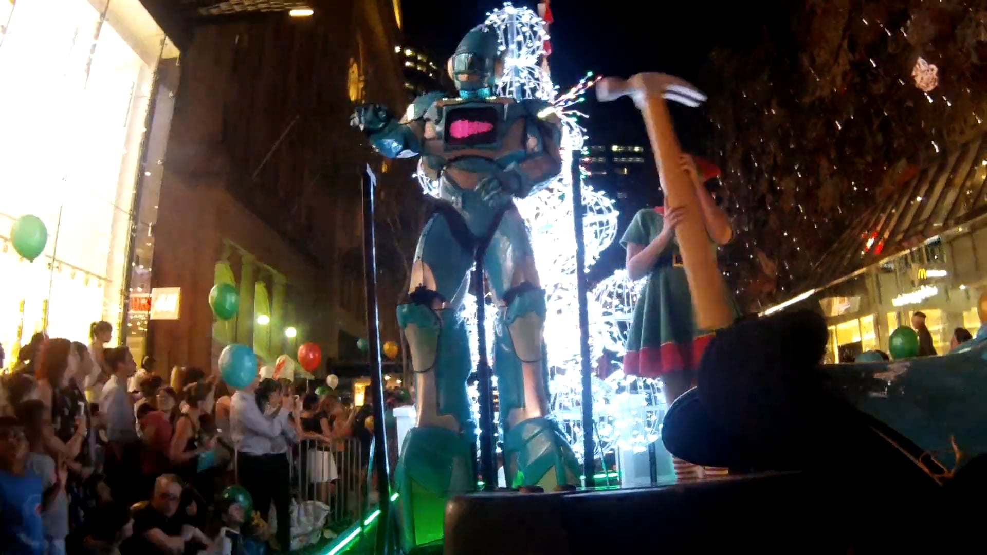 Brisbane Christmas Parade 2017 - Christmas Robot