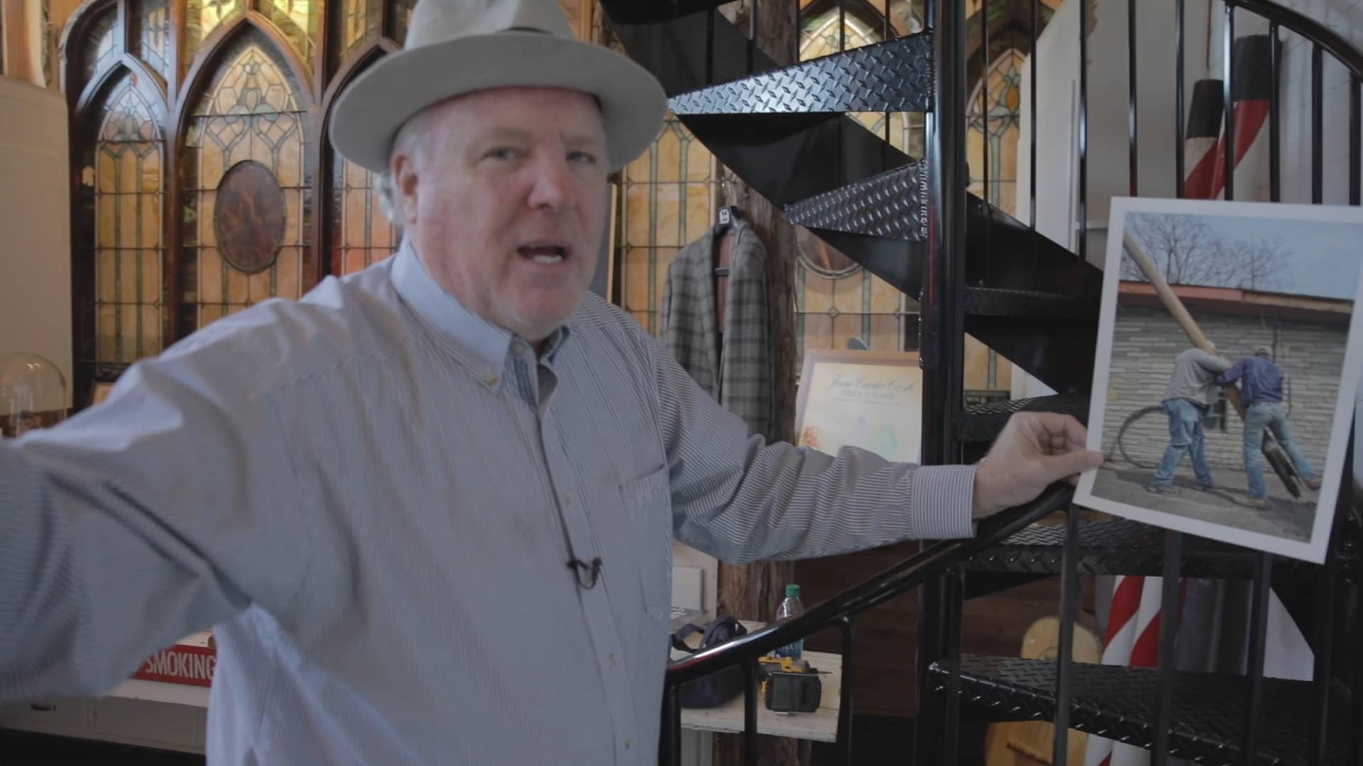 BRIAN OXLEY TALKS ELVIS - DEC 2017 on Vimeo