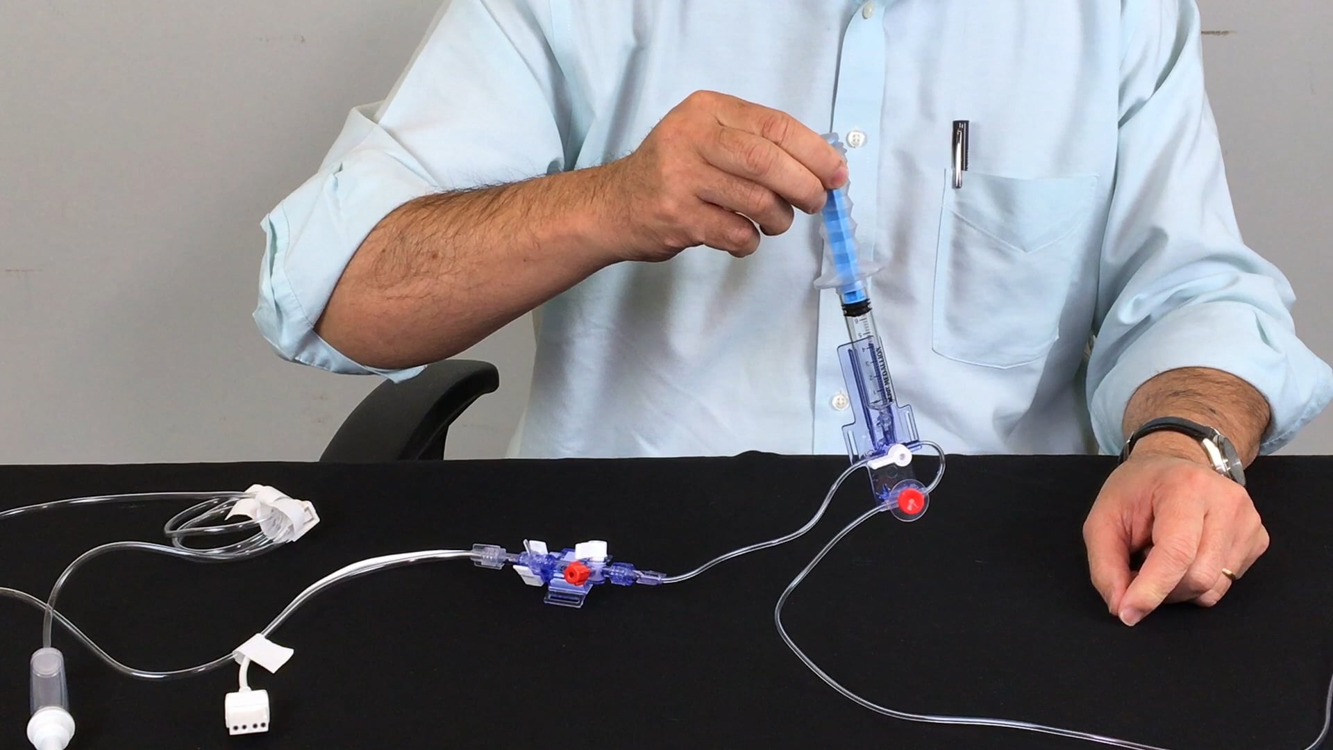 Drawing ABG from an A-Line with Blunt Tip Syringe on Vimeo