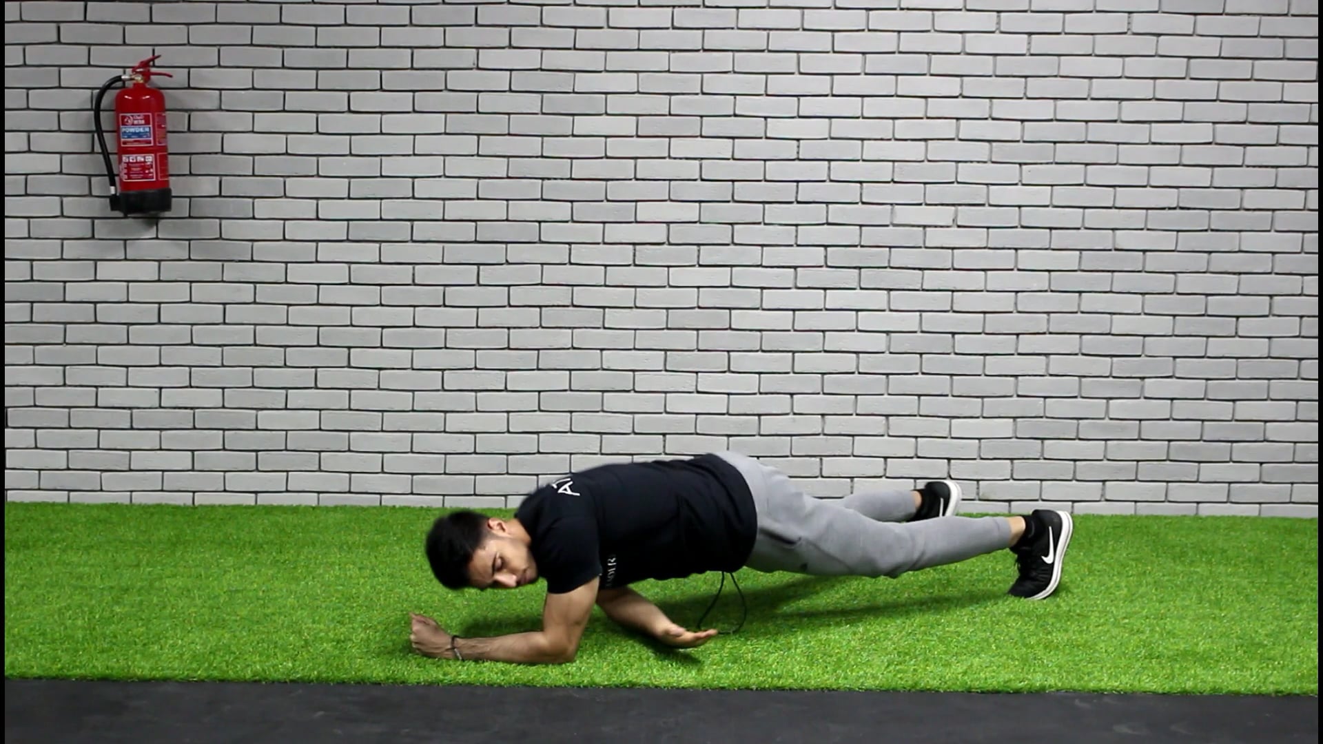 Suspension Planks on Vimeo