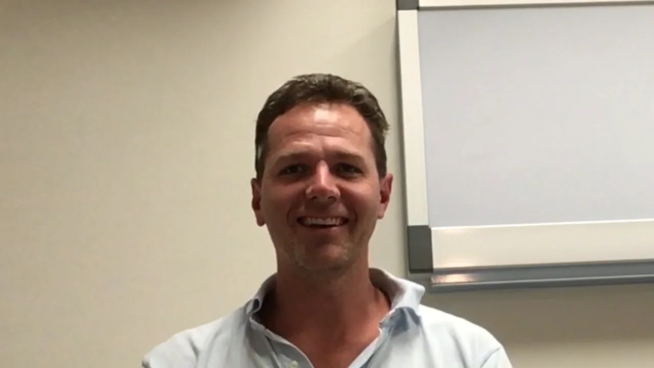 Dr Martin Laird, Orthopaedic Surgeon, talks about Maroubra Music School ...