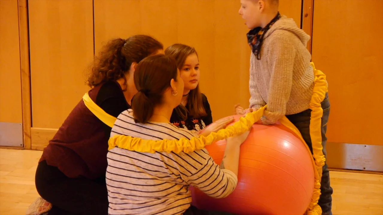 Interactive Experiments