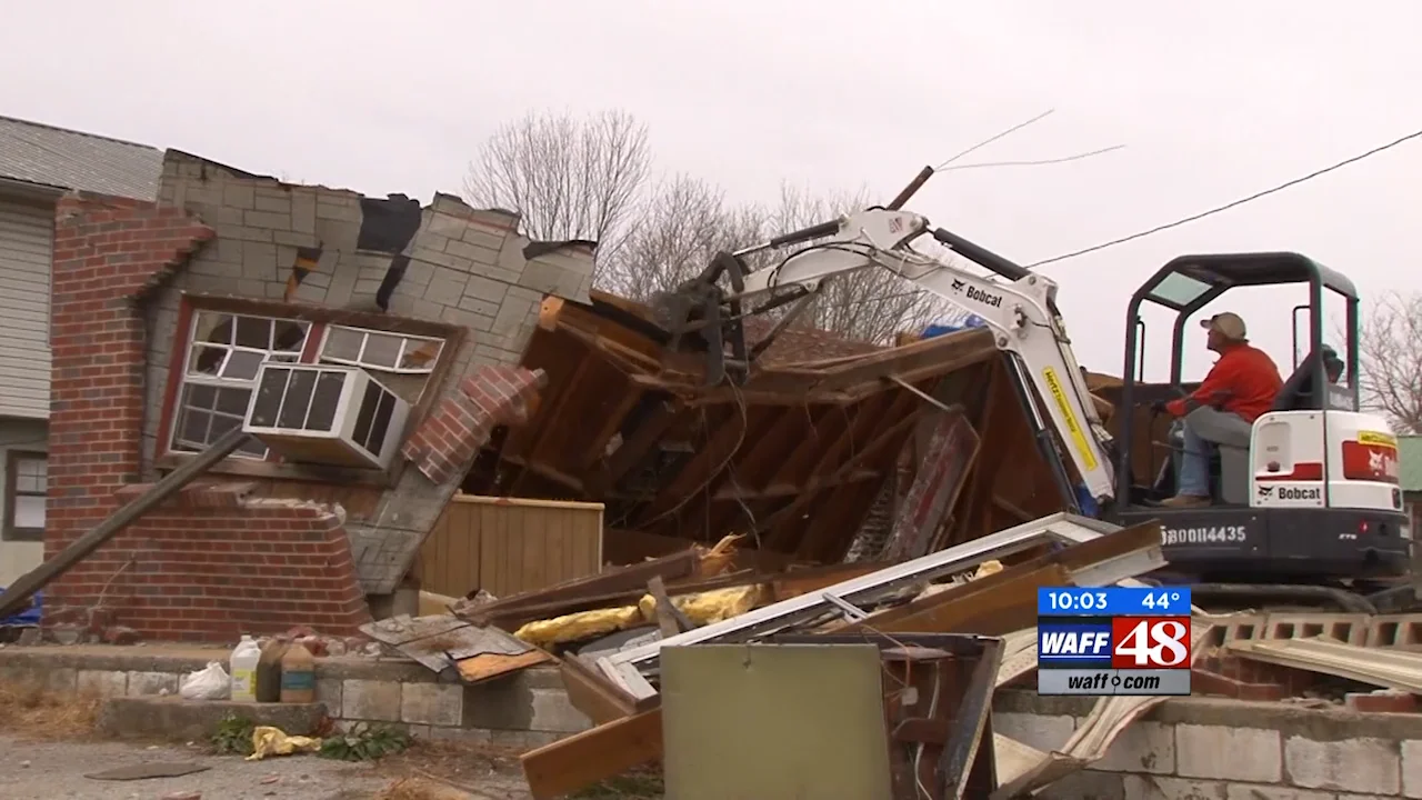 Leah Jordan - Leah Jordan - "Tornado Aftermath" on Vimeo