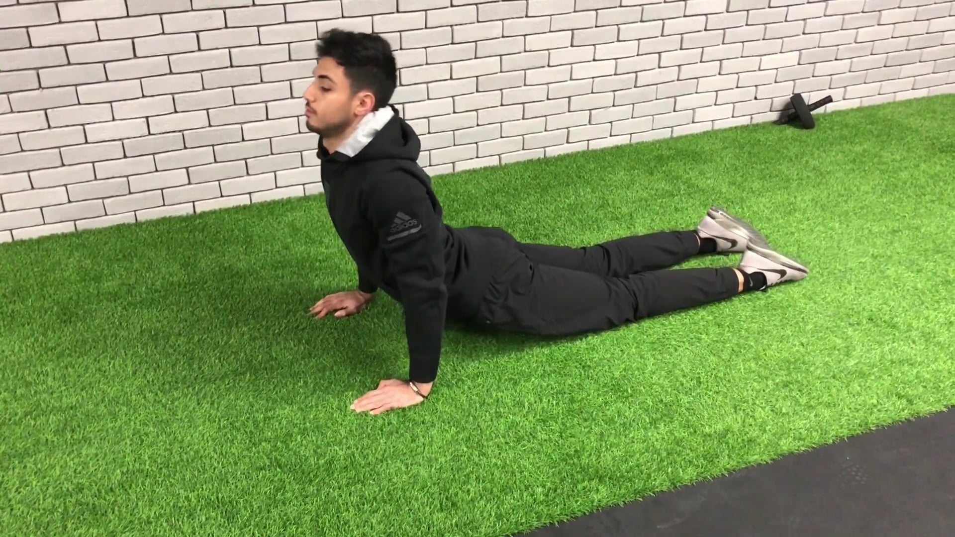 Upwards Facing Dog Twists on Vimeo