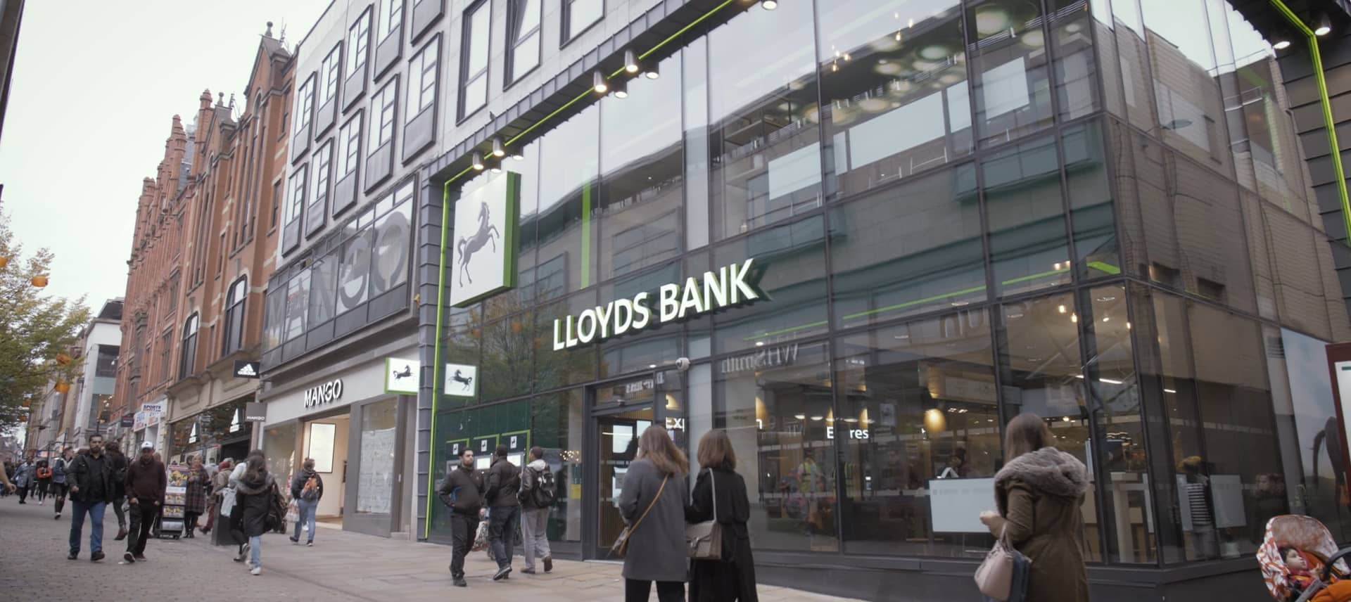 M Worldwide - Lloyds Manchester on Vimeo