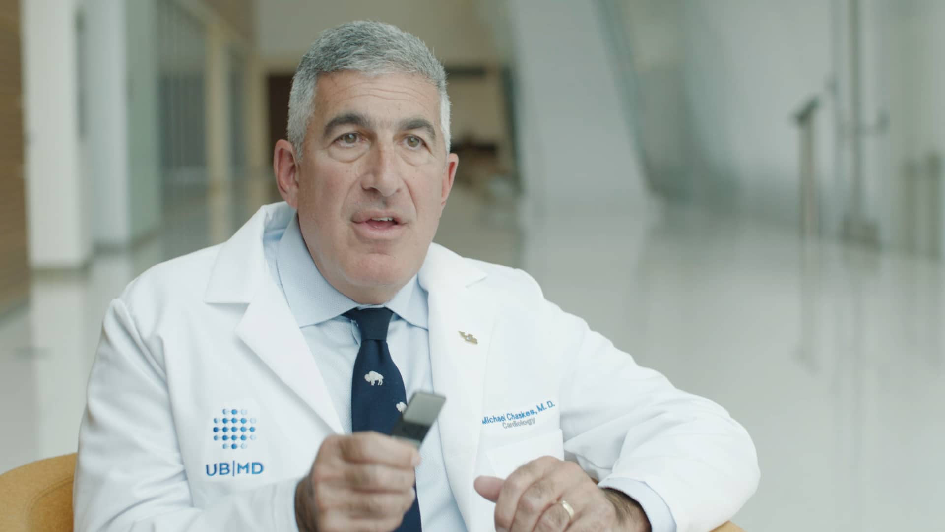 AliveCor Doctor Testimonial - Dr. Chaskes on Vimeo