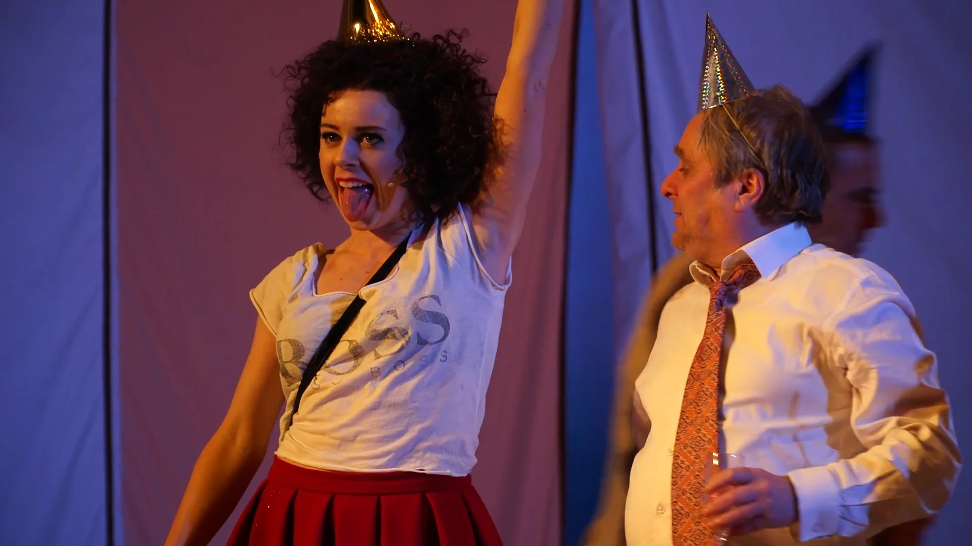 Kasimir og Karoline - Walking on fire on Vimeo