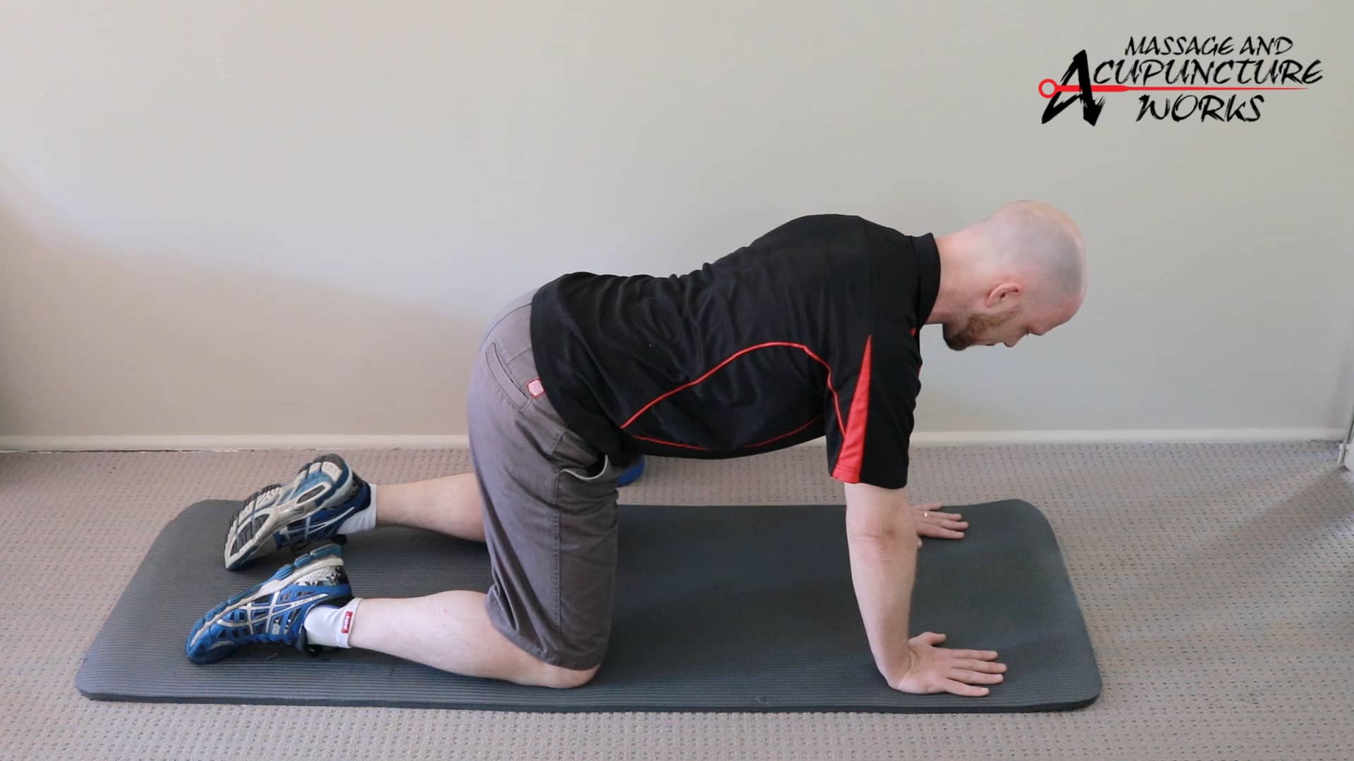 Mobility - Lower Back - Four Point Kneeling on Vimeo