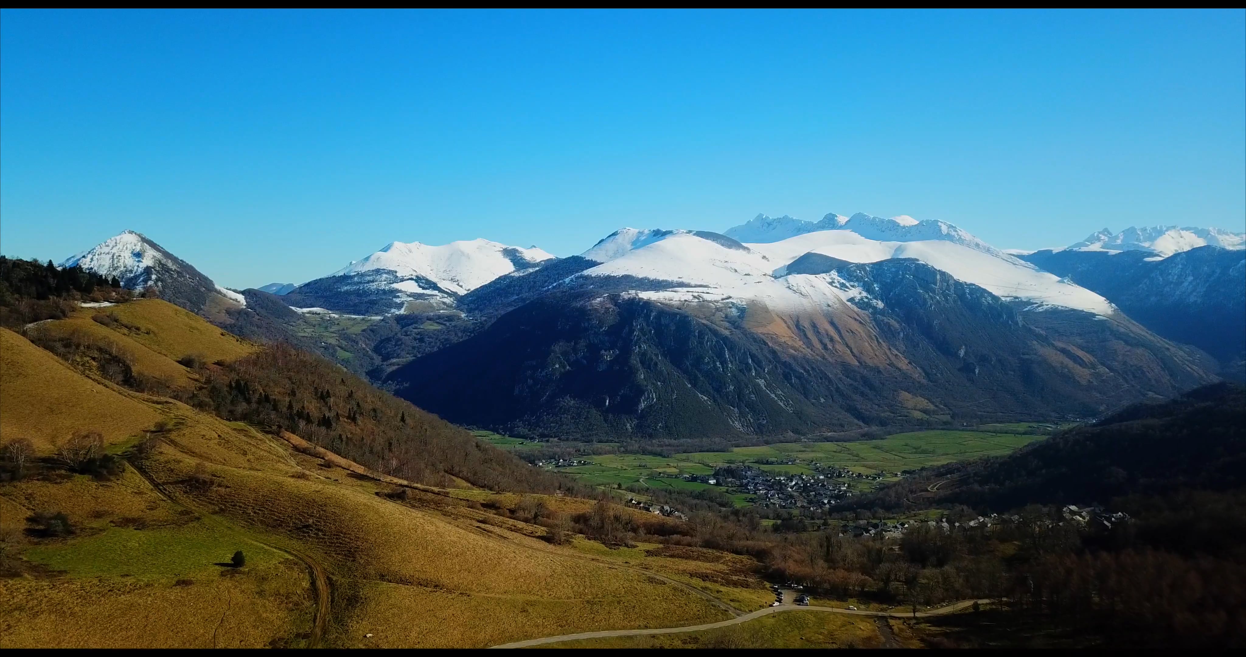 Plateau du Bénou on Vimeo