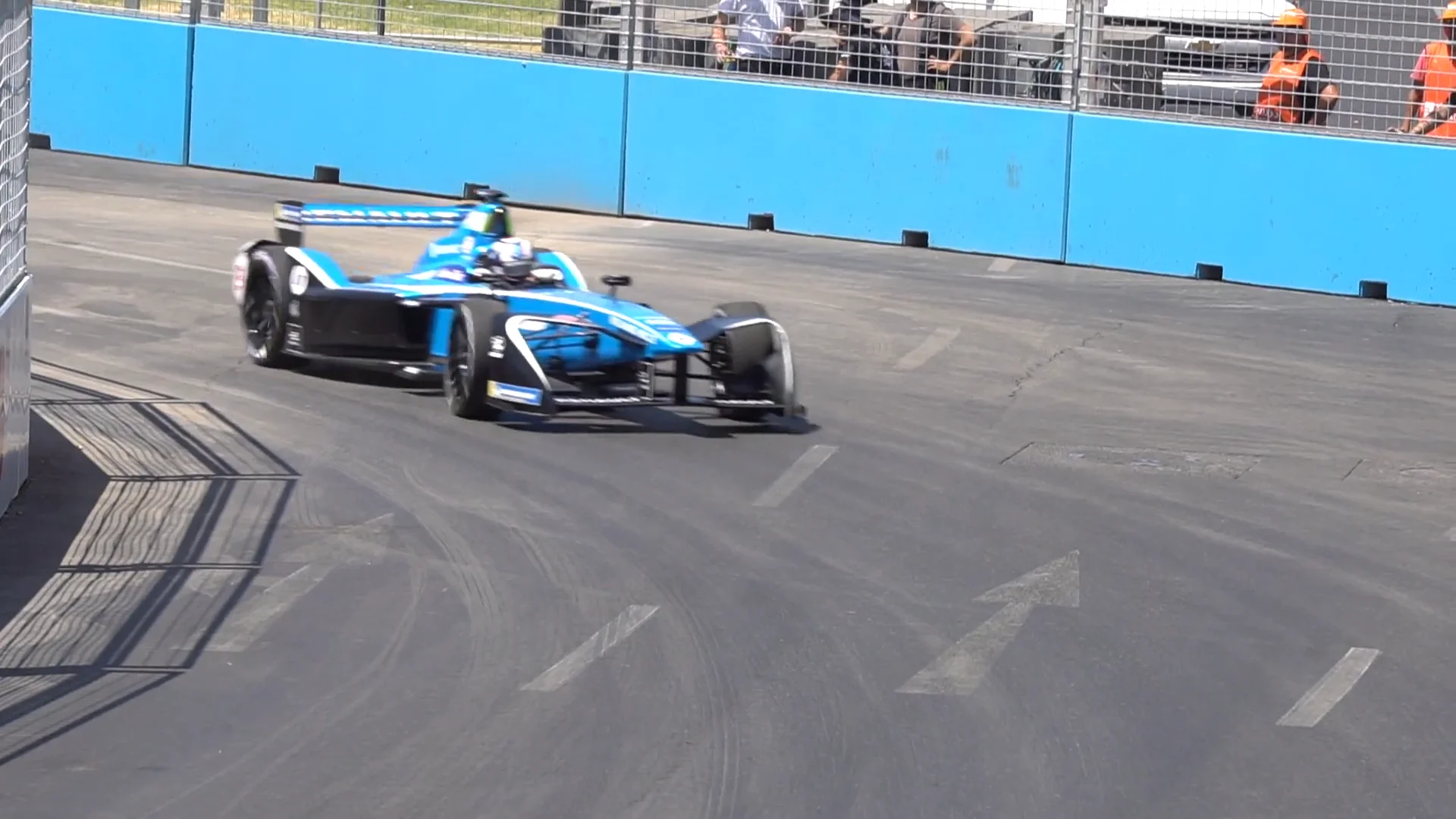 Alejandro Agag talks about Formula E race in Santiago on Vimeo