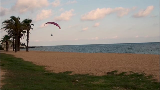 Paragliding Beach Sea - Free video on Pixabay