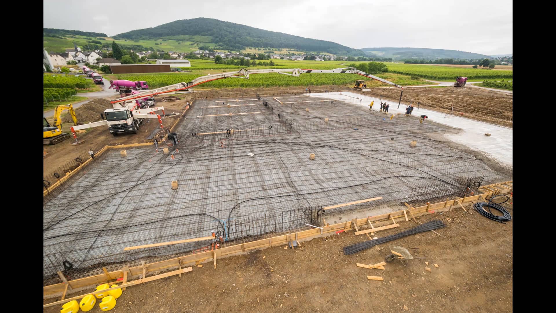 Baustellen Webcam Baustellendokumentation 4K Zeitraffervideo (2/5) on Vimeo