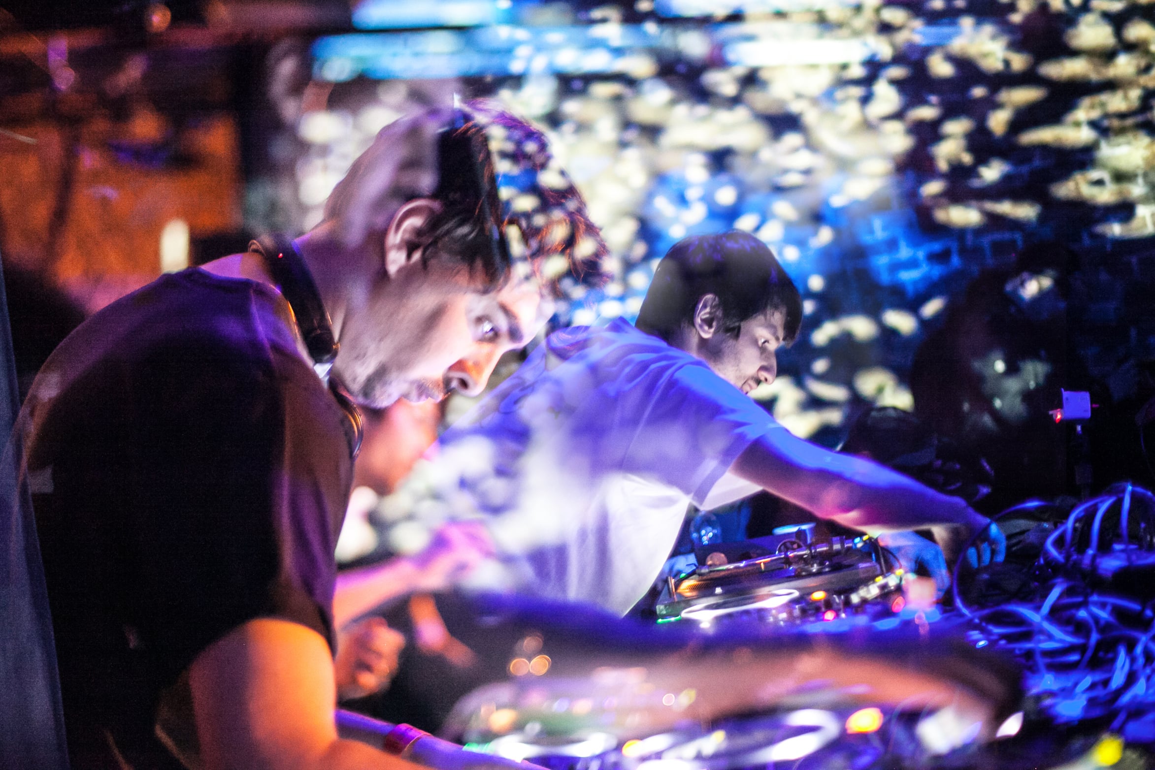 A massive show in London with Cap / Raresh / Cezar / Suciu / Cally by ...