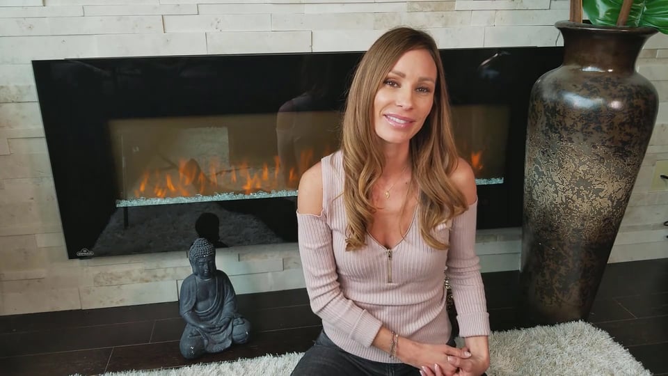 Julie Hinton Green - Traditional Reiki on Vimeo