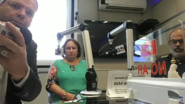 DC - Entrevista Radio Brasil - Regina Andre on Vimeo