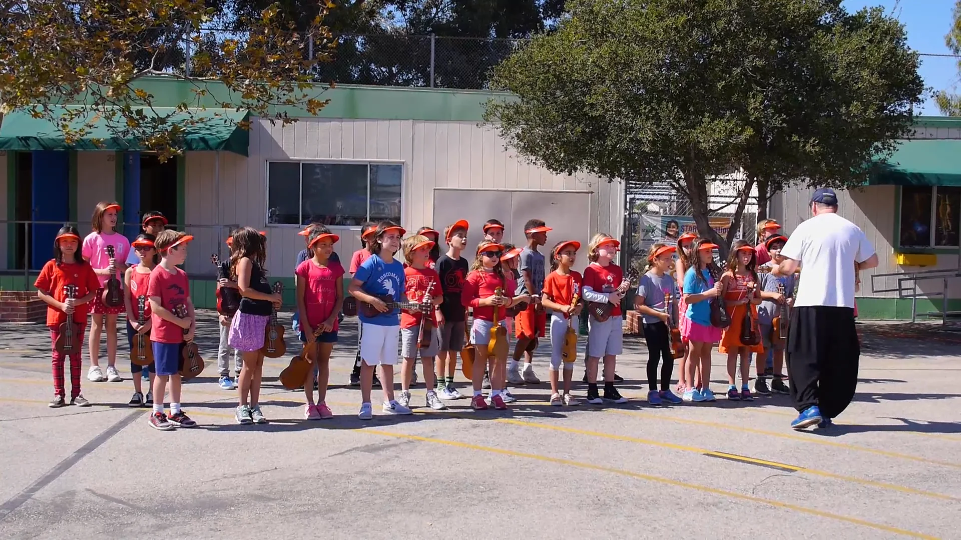 Roscomare Road Elementary 60th Anniversary Roadrunner String Band ...