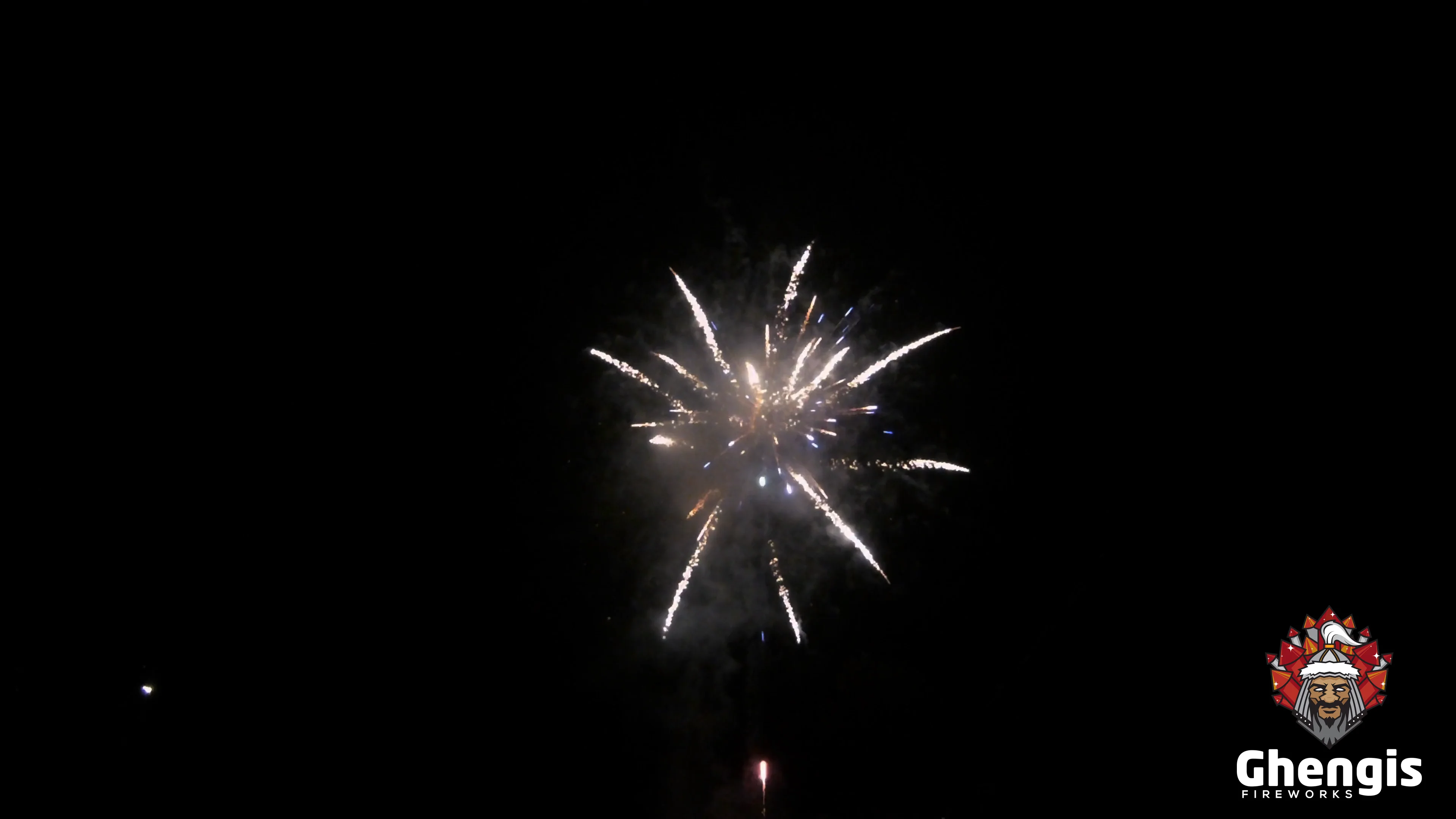 Dream Catcher Compound Firework 390 Shots on Vimeo