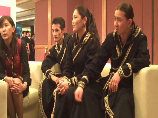 Music Matters 2010 - Altan Urag with Alexander Molyneux, President ...