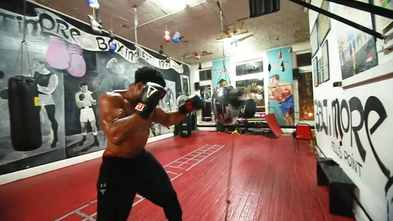 Victor Ochi NFL LB Boxing Session at Baltimore Boxing Club on Vimeo