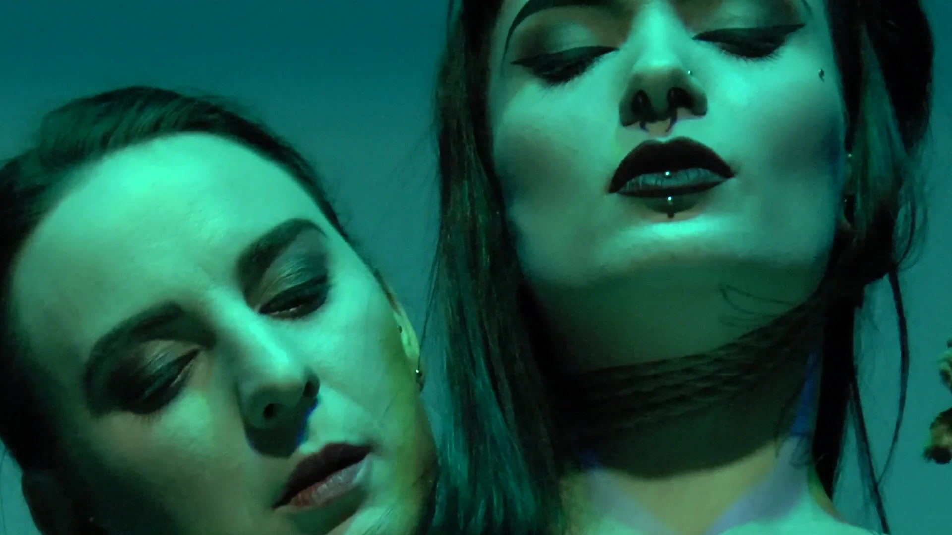 Rope Spirit - Edna & Majkelina Cat - Rope Spirit VII. on Vimeo