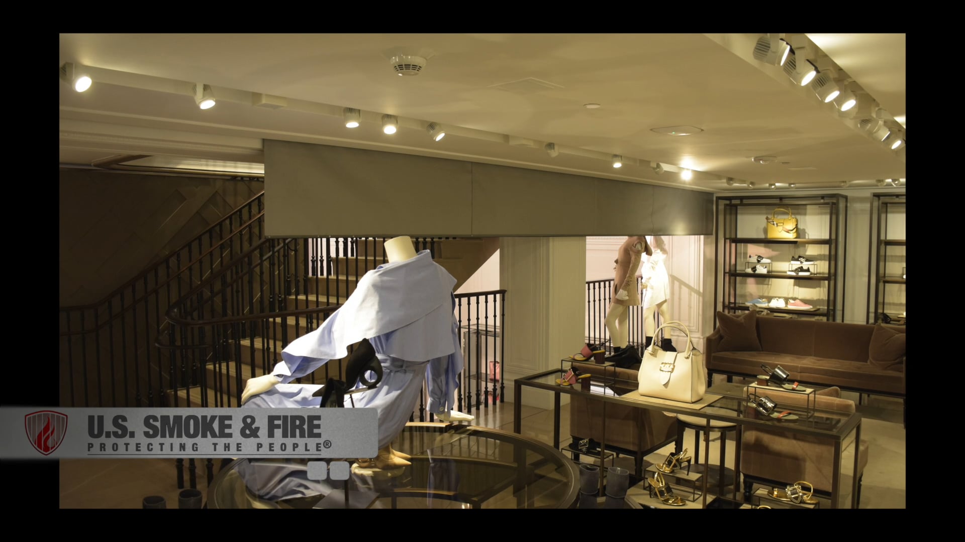 SD60 Deployable Draft Curtain® on Vimeo