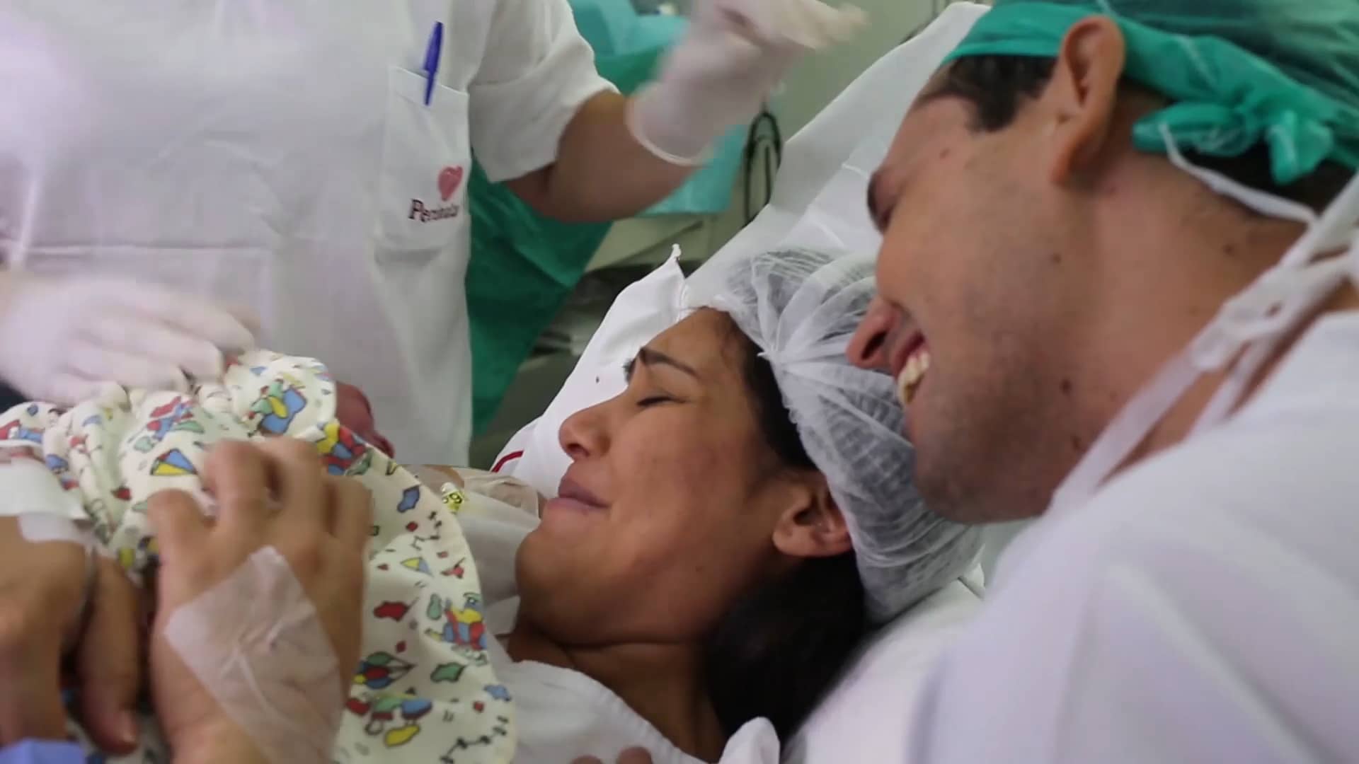 Filmagem de Parto Cesárea - Primeiros Dias - Nascimento Matheus on Vimeo