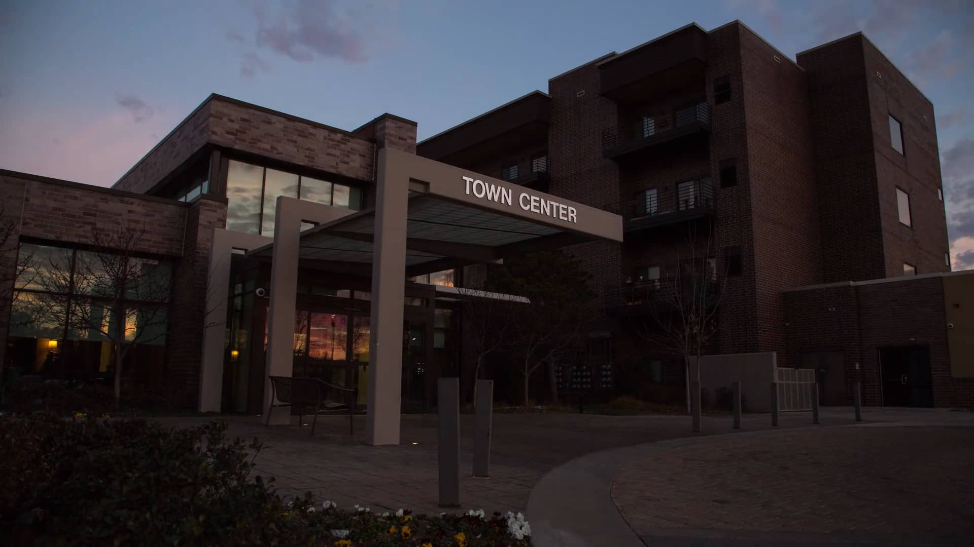 Zarrow Pointe on Vimeo