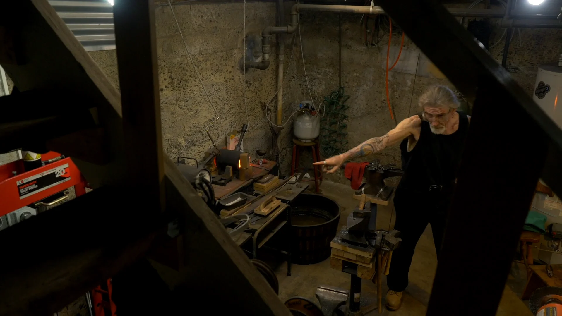 RICHARD HALL ARTIST / ACTOR on Vimeo