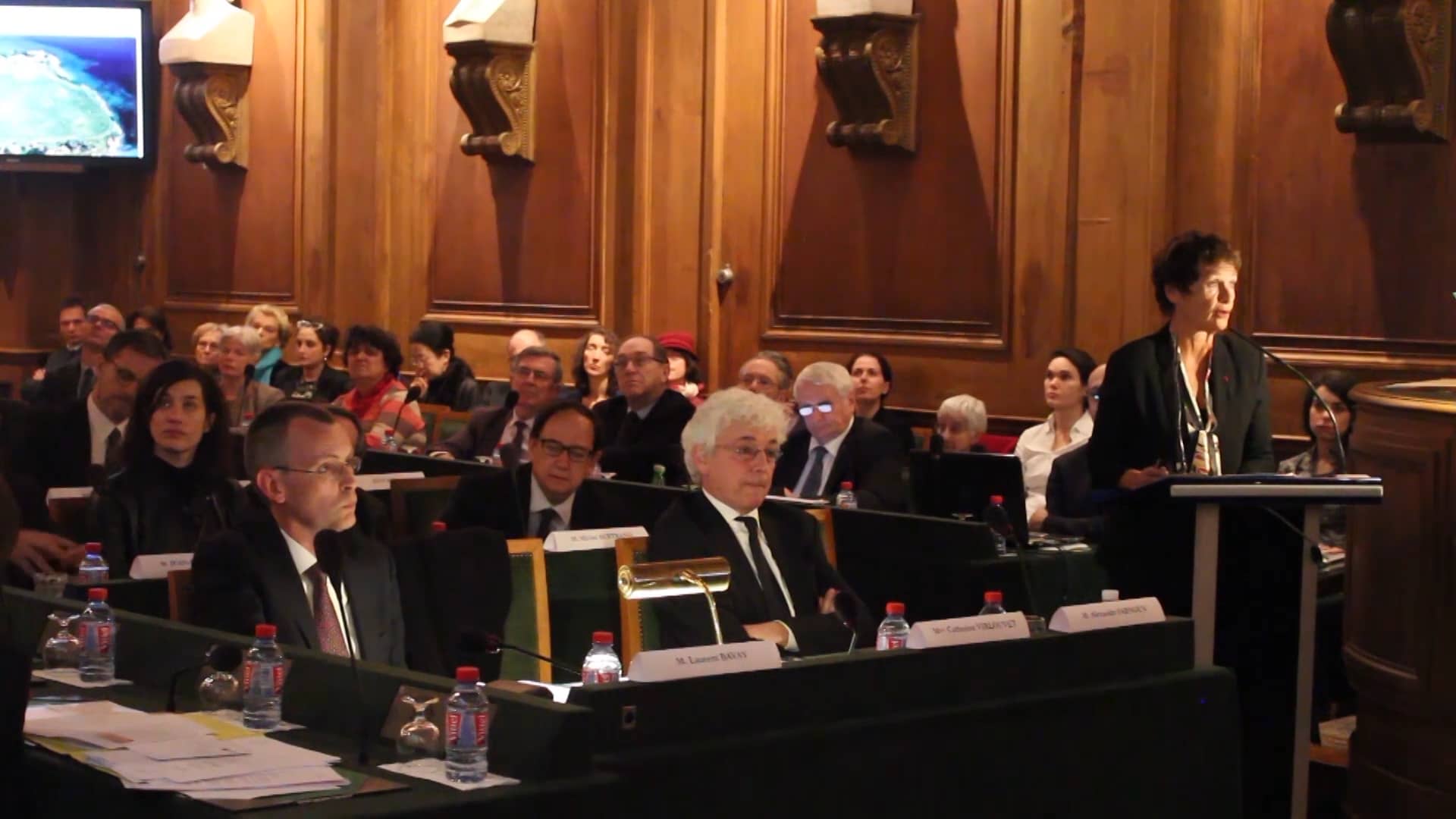 Présentation de Mme Catherine Virlouvet on Vimeo