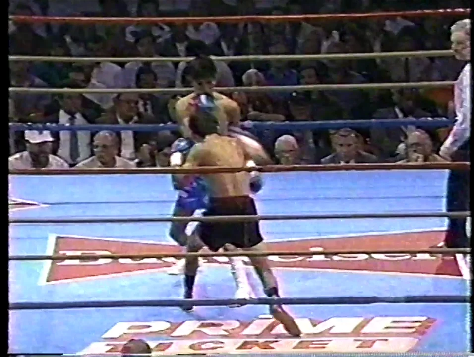 Rafael Ruelas vs Abe Gomez on Vimeo