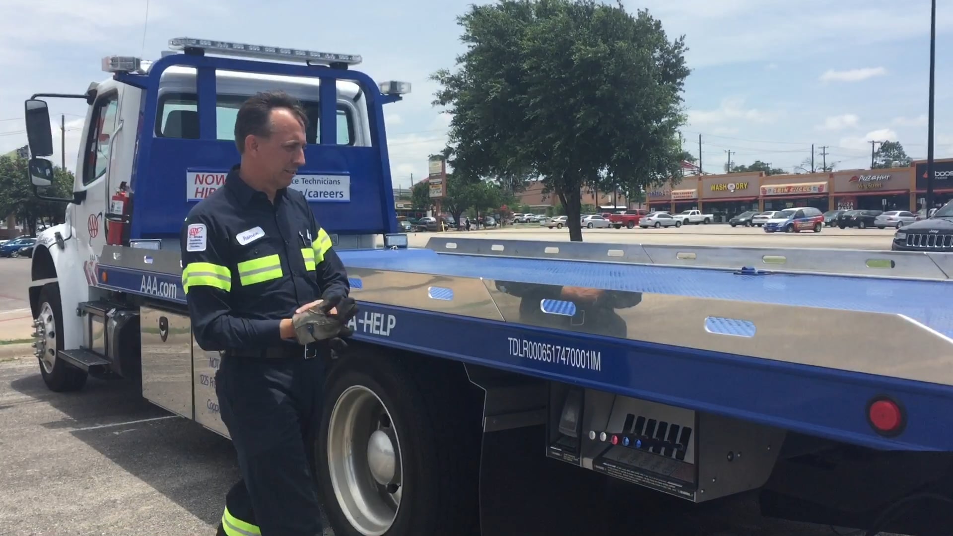 AAA Emergency Roadside Service on Vimeo