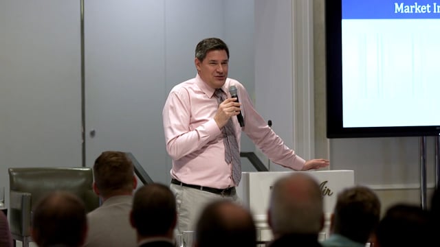 Christopher Thornberg Economic Outlook Speaker-Speakers Bureau | SpeakInc