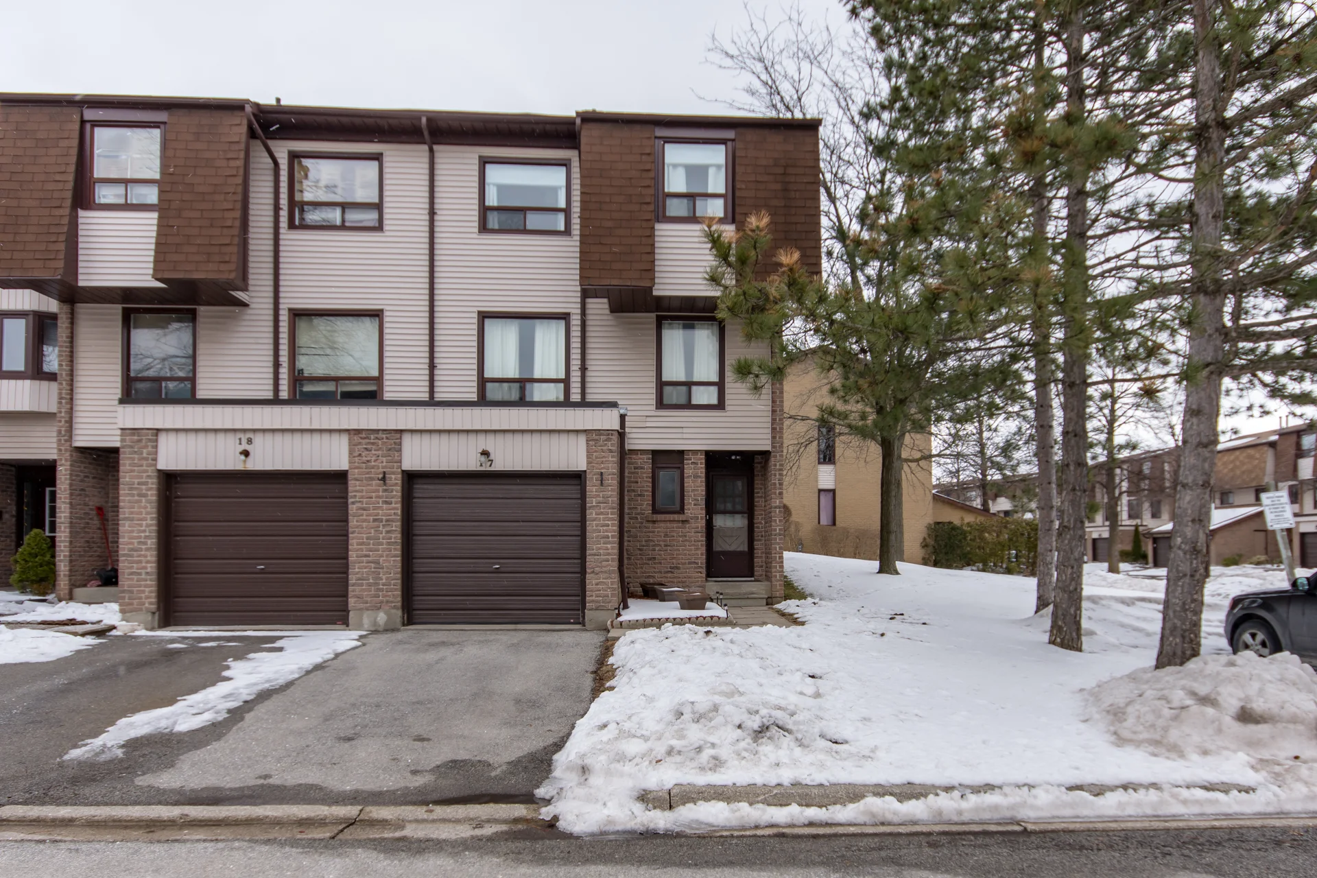 6040 Montevideo Rd - Unit 17, Mississauga ON on Vimeo