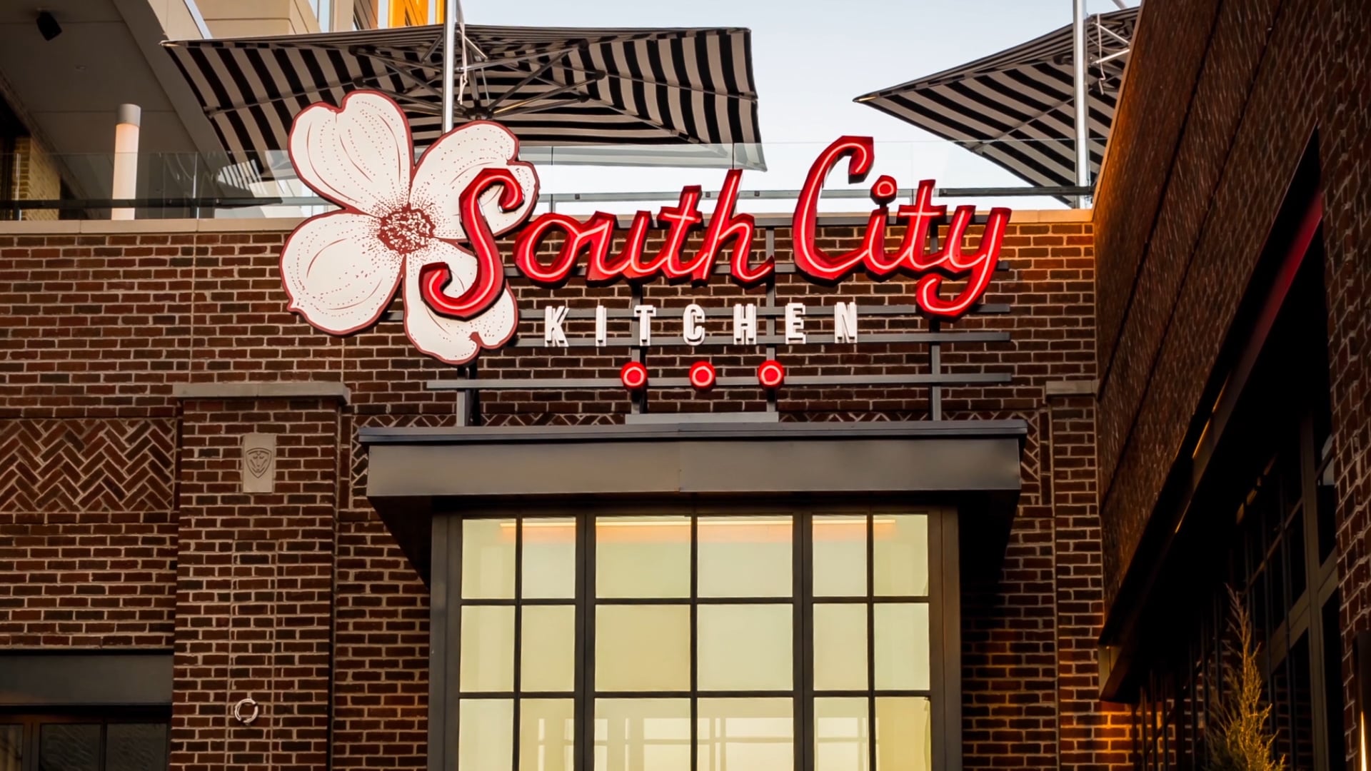 DeNyse Signage & Architectural Elements on Vimeo