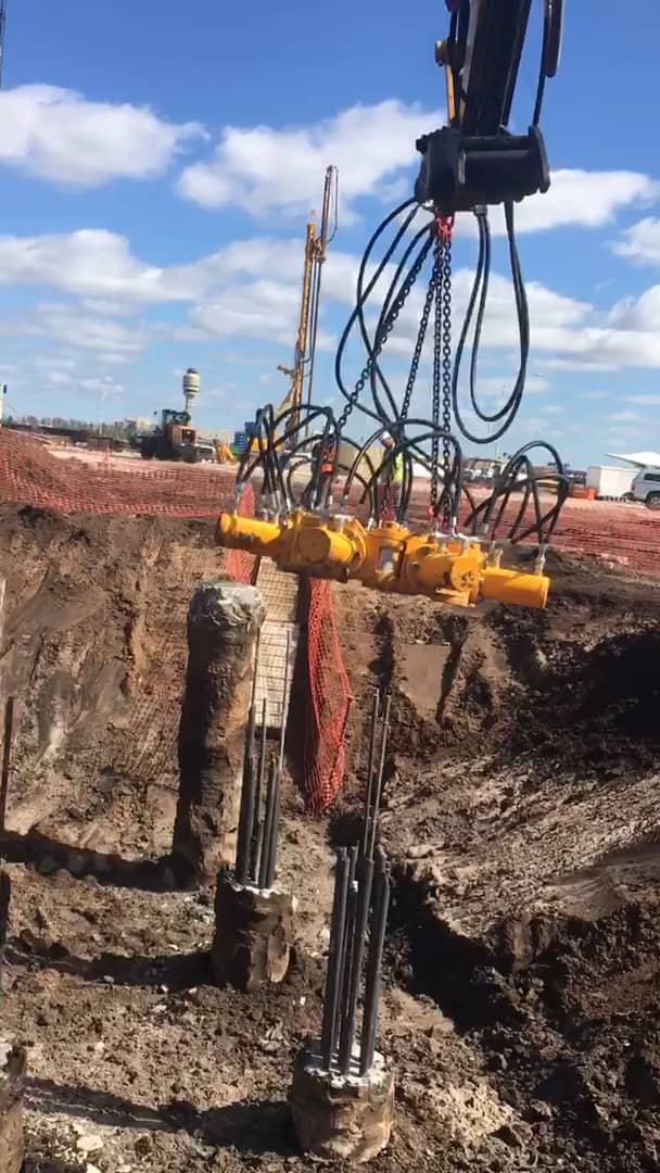 Taets Type 340 Pile Crusher on Vimeo