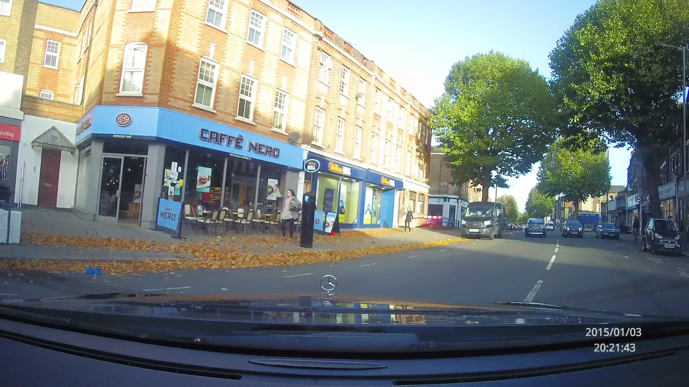 Halfords HDC400 - 1,440p Sample Footage on Vimeo