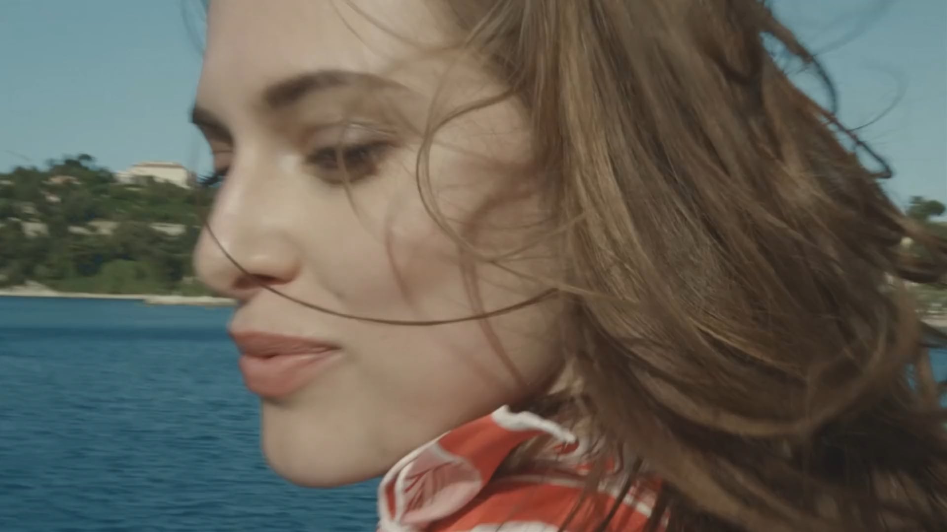 Advertising clip clean on Vimeo