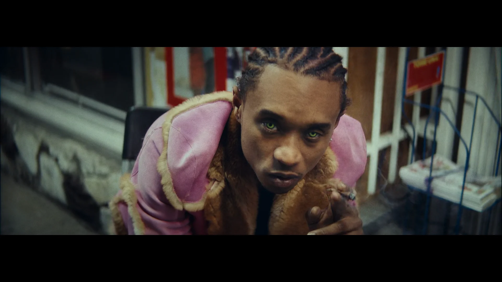 Rae Sremmurd - CLOSE (feat. Travis Scott) on Vimeo