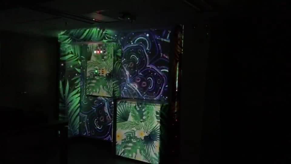 Corner Projection Mapping on Vimeo