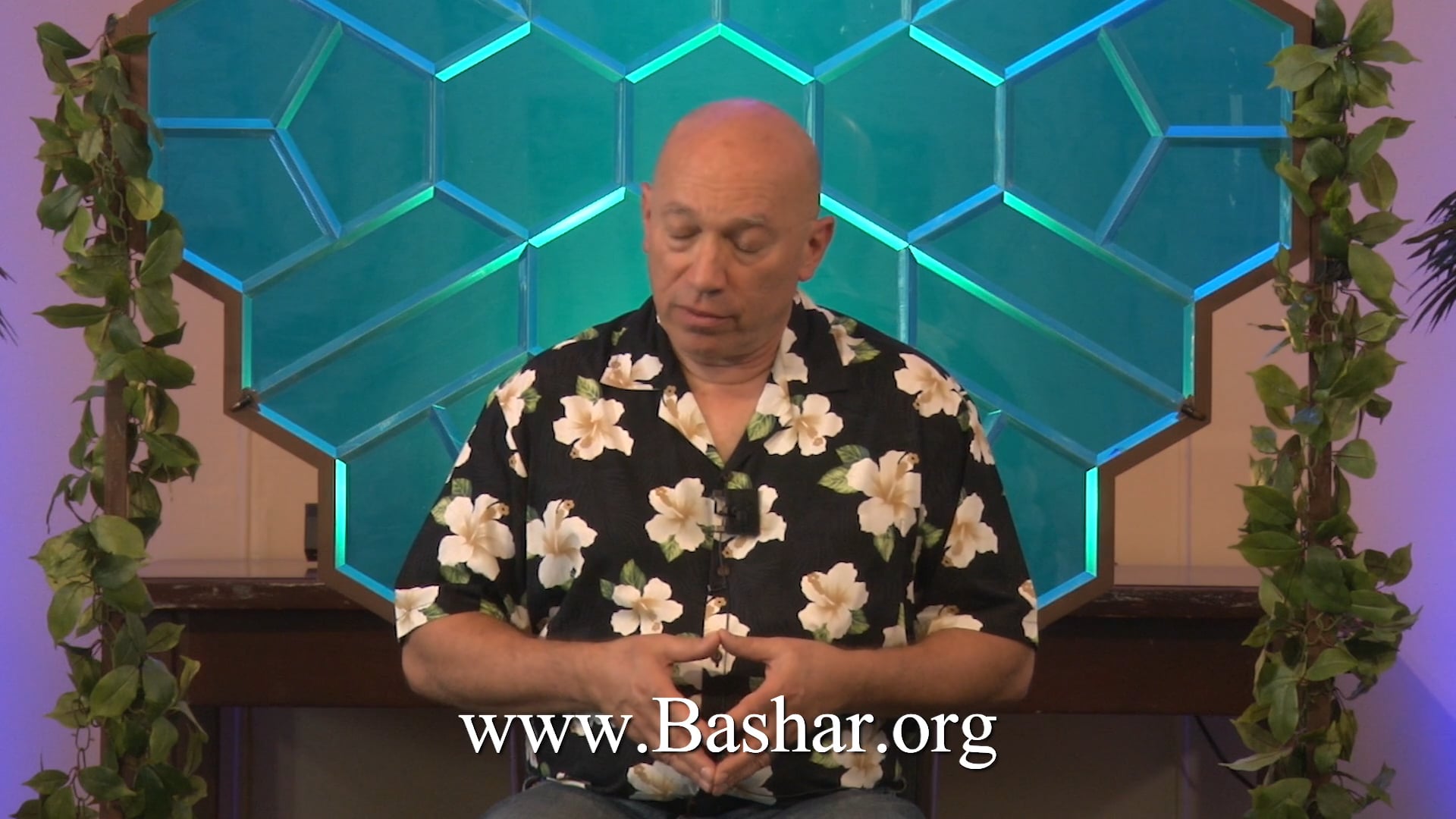 Bashar :: The Five Hybrid Races - Highlights on Vimeo