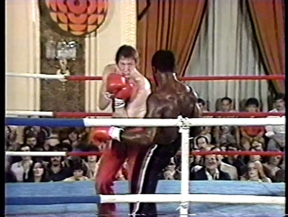 Ross Scott vs Demetrius Edwards on Vimeo