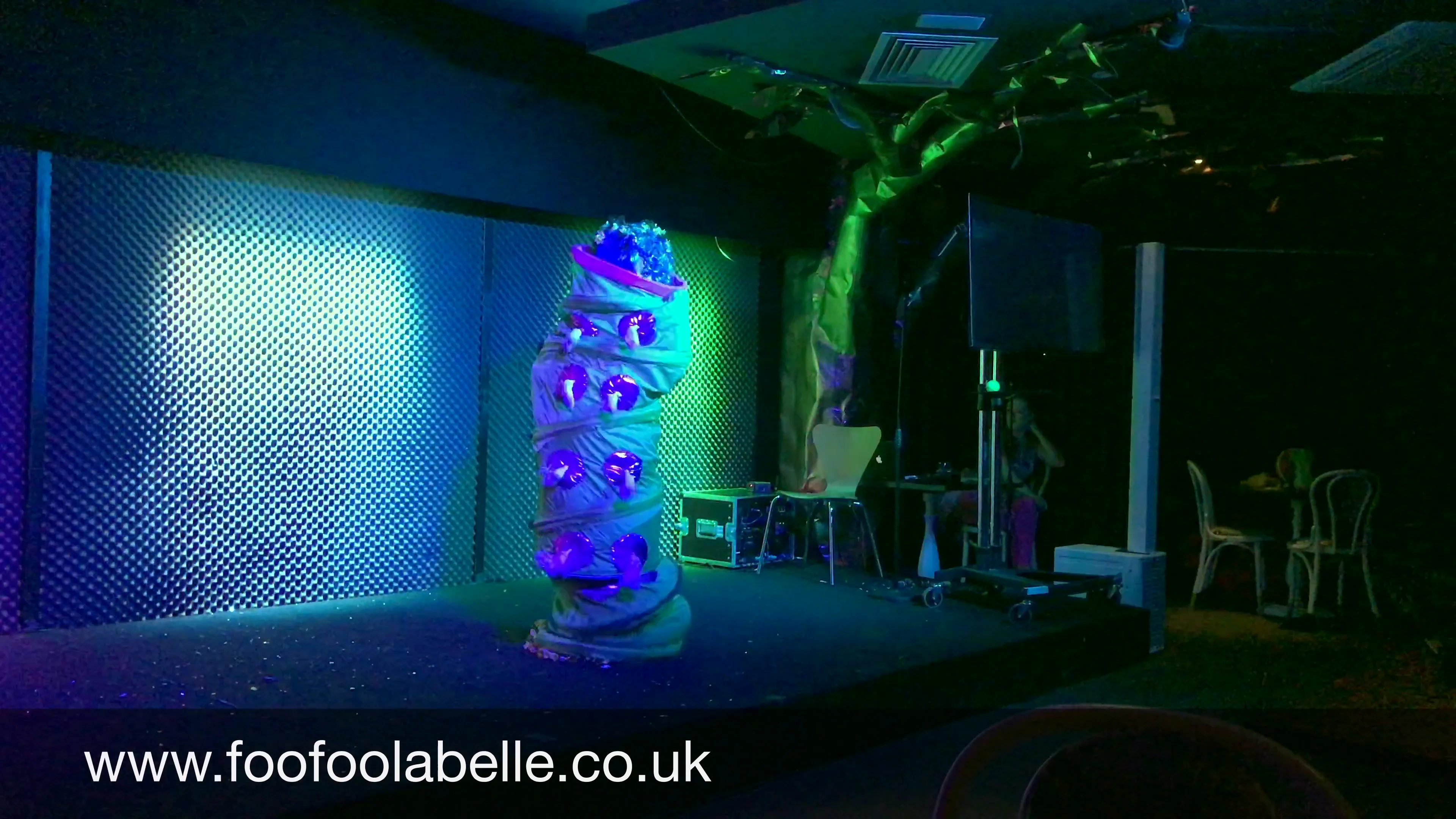 X-Rated Attenborough on Vimeo