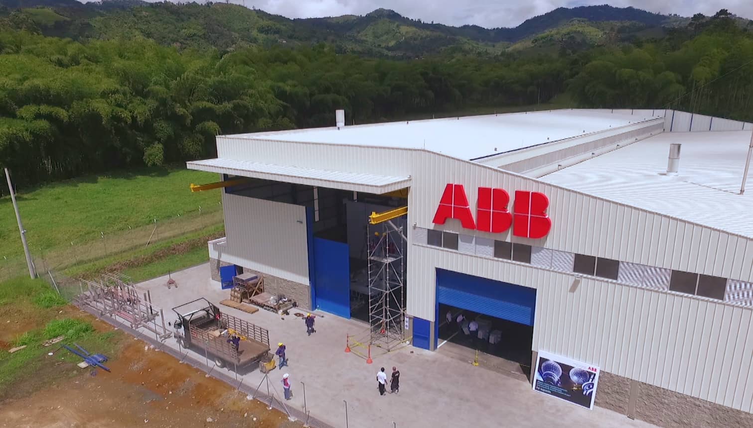 ABB - Planta Metalmecáncia Pereira on Vimeo