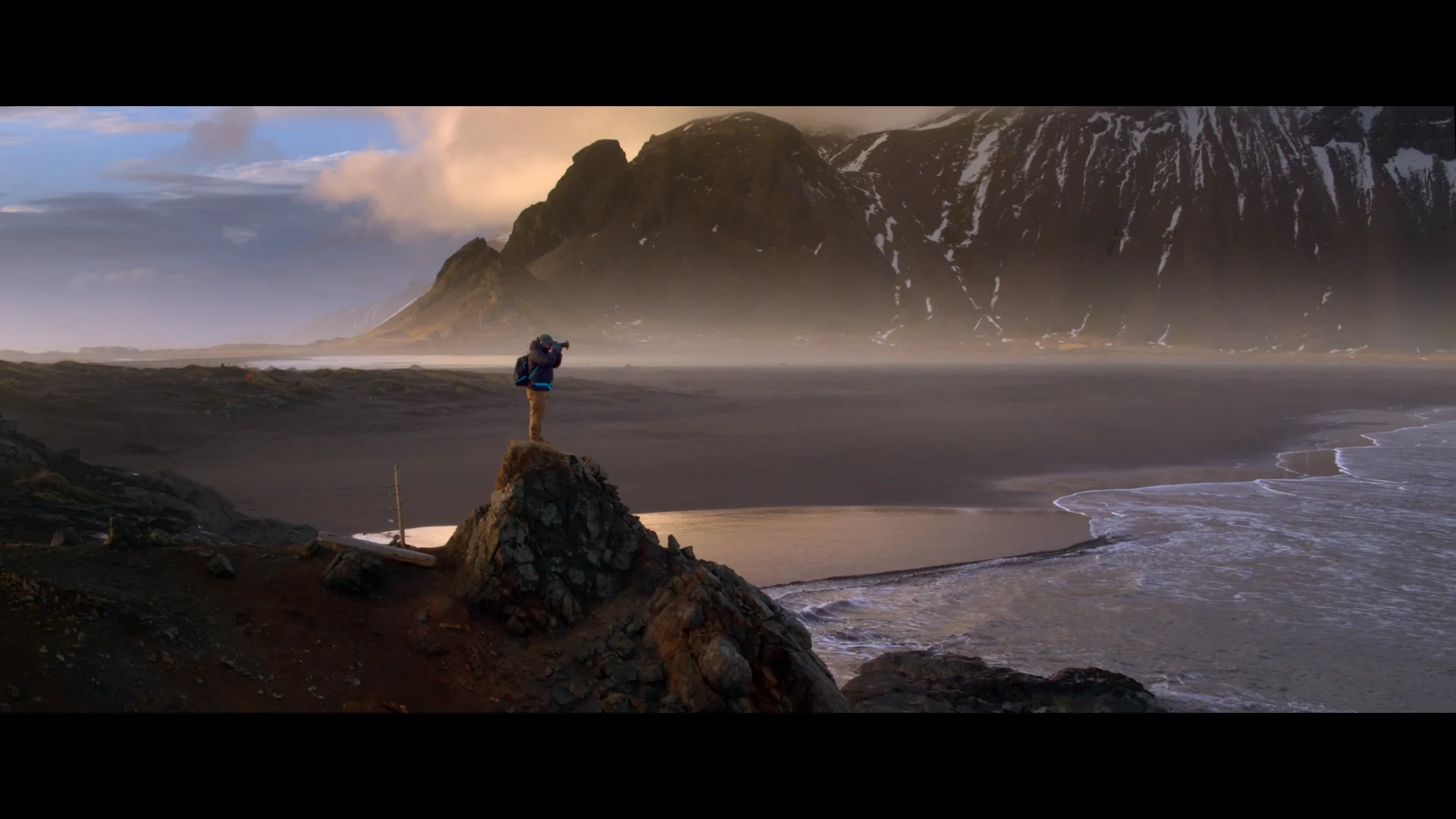 VINCENT LAFORET - Iceland Air "Photographer" on Vimeo