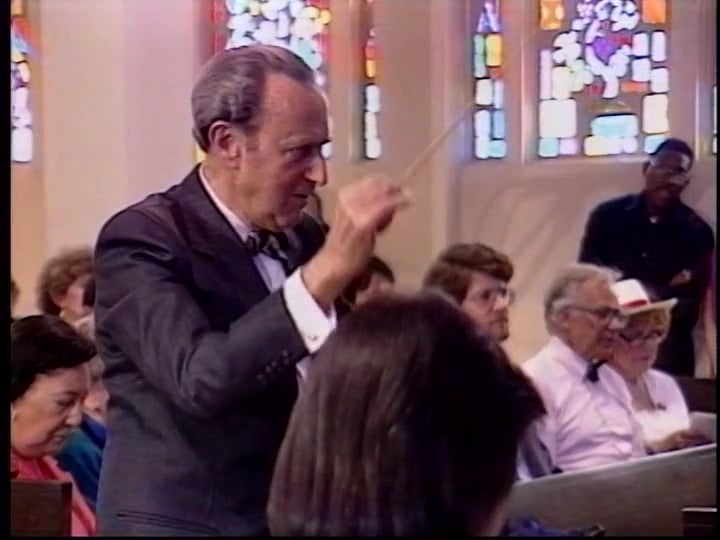 Watch Never Give Up: The 20th Century Odyssey of Herbert Zipper Online ...