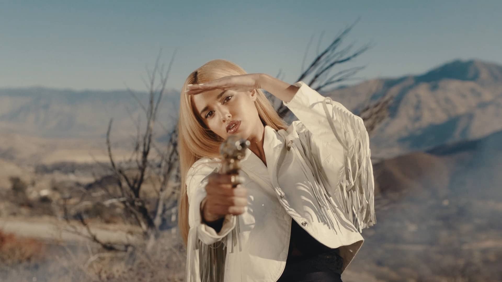 Tommy Genesis - Lucky on Vimeo