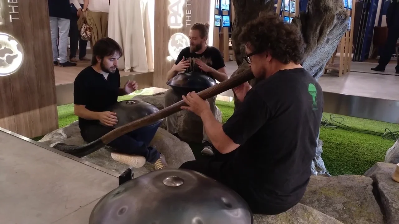 Duo HandPan + Didgeridoo on Vimeo
