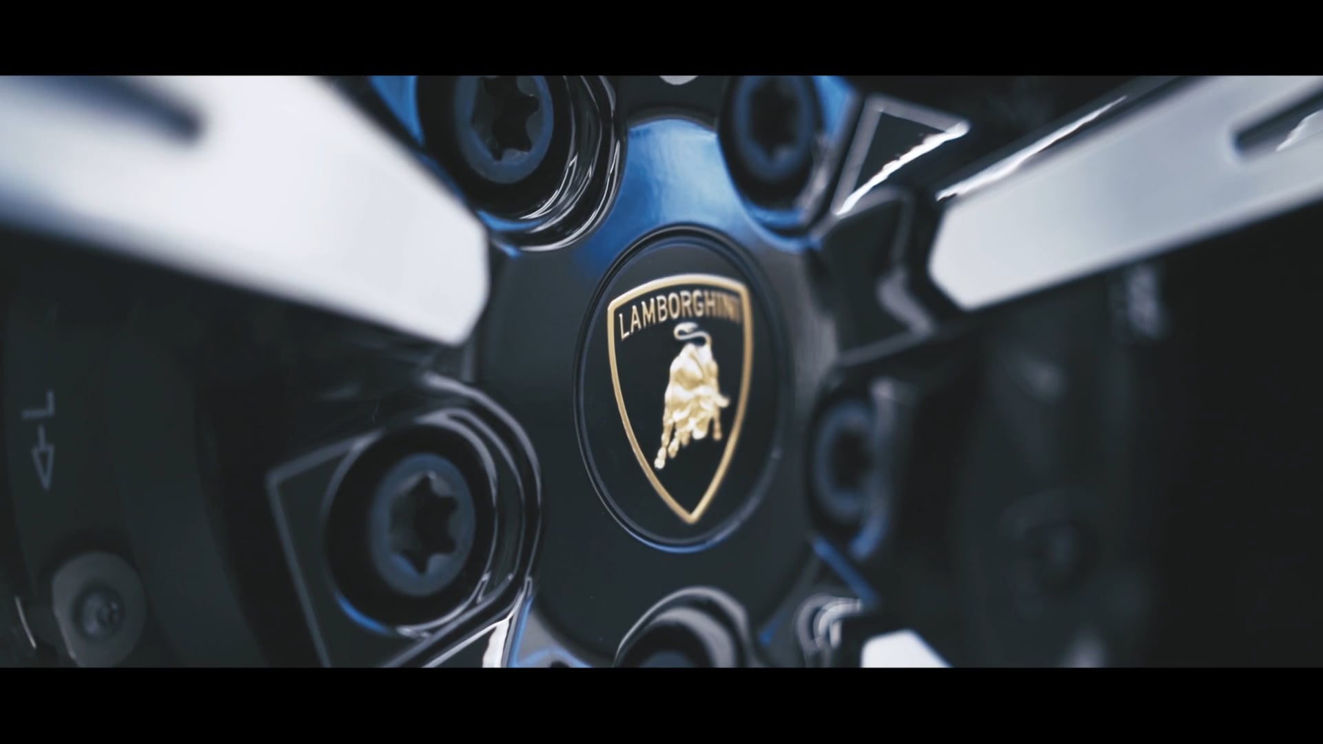 Infiniti@Lamborghini on Vimeo