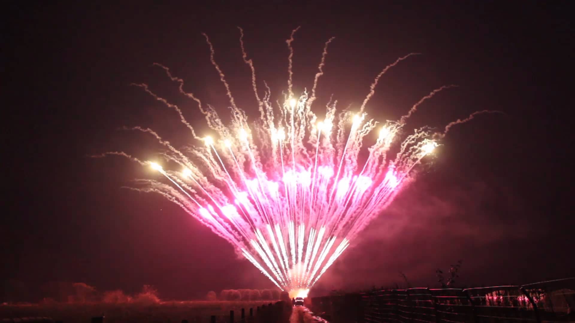 Multi Level Fan Firework Effect #EpicFireworks on Vimeo